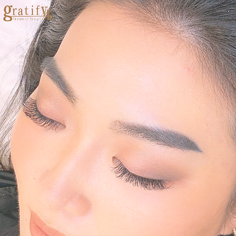 フラットラッシュ♪/心斎橋マツエク/gratify＋e